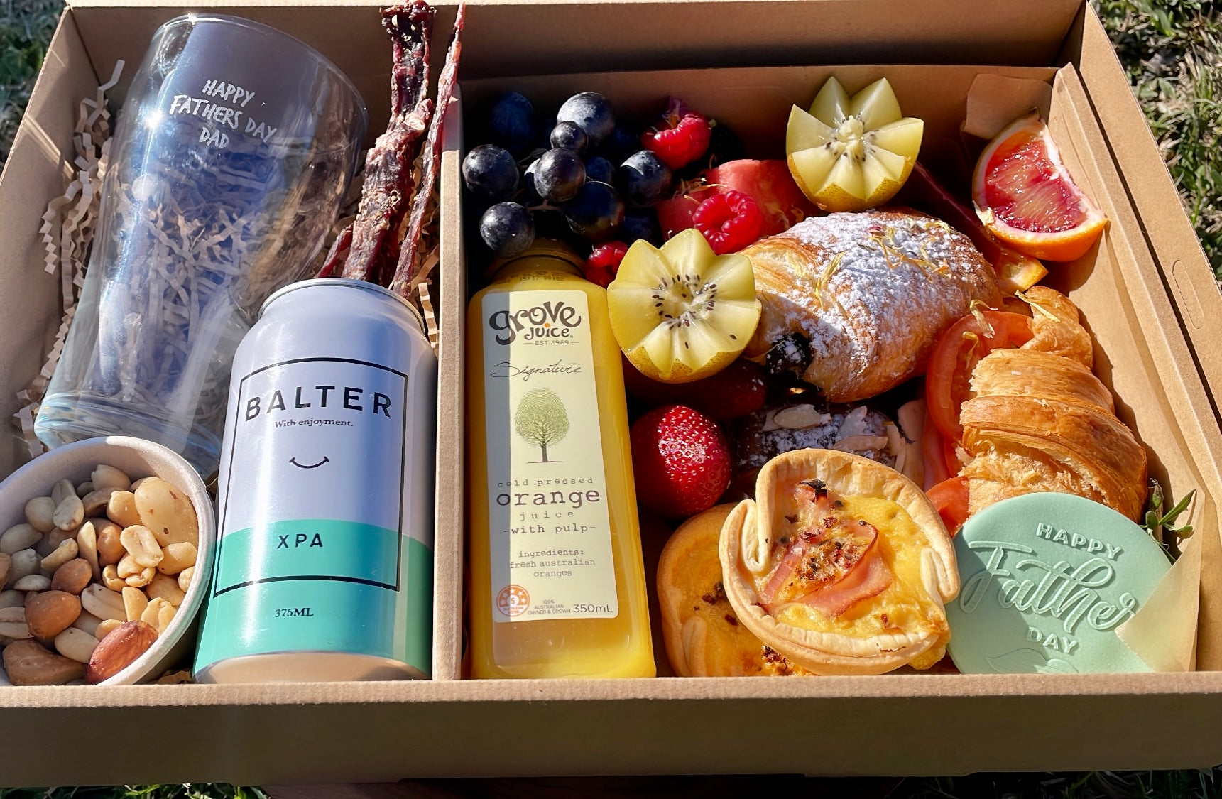 FATHERS DAY BREAKFAST BOX – Grazing Box Co